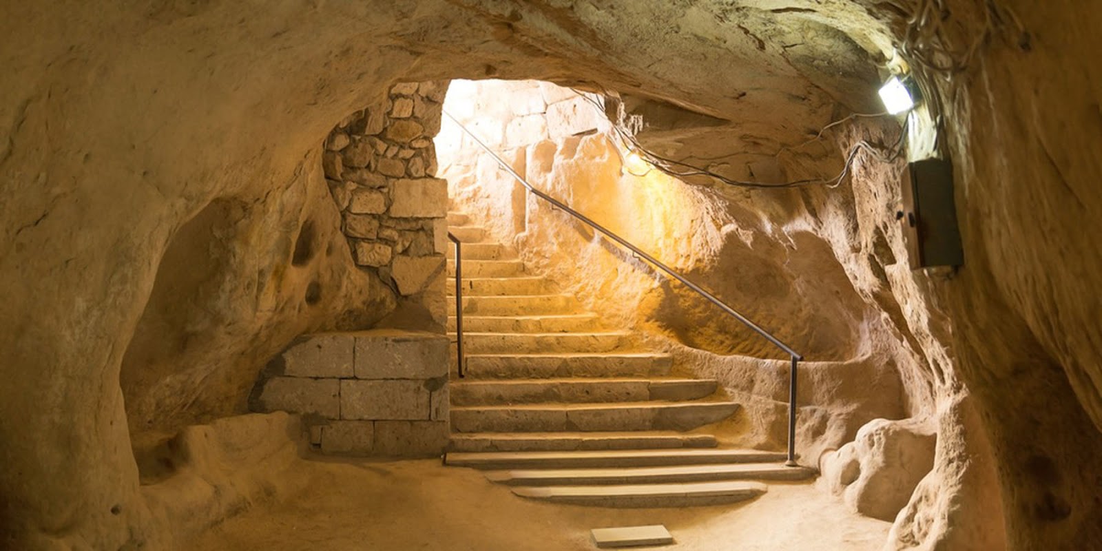 Massive 5,000 Year Old Underground City Discovered In Turkey - The ...