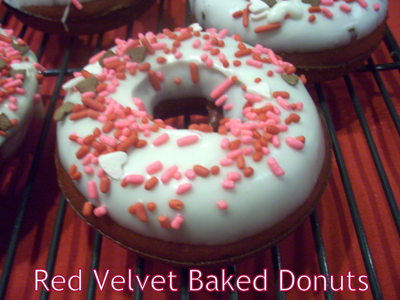 Flavors by Four: Red Velvet Baked Donuts