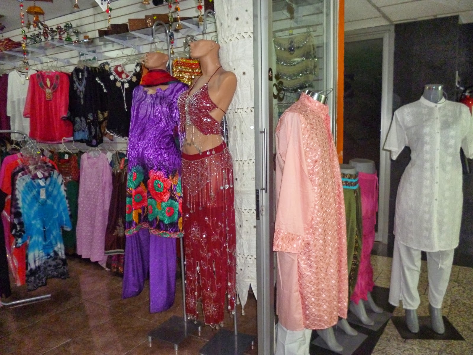 Ropa Y Artesania De La India: Ropa hindu,magic india,bazar india ...