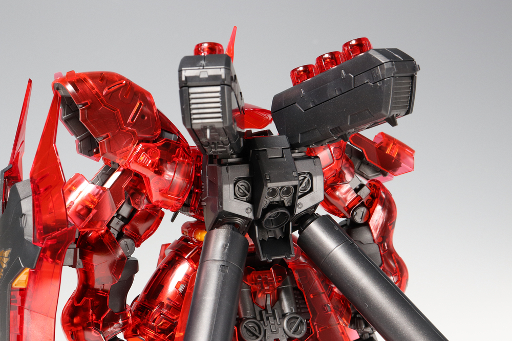 [ Review ] - RG 1/144 - Sazabi Clear Color