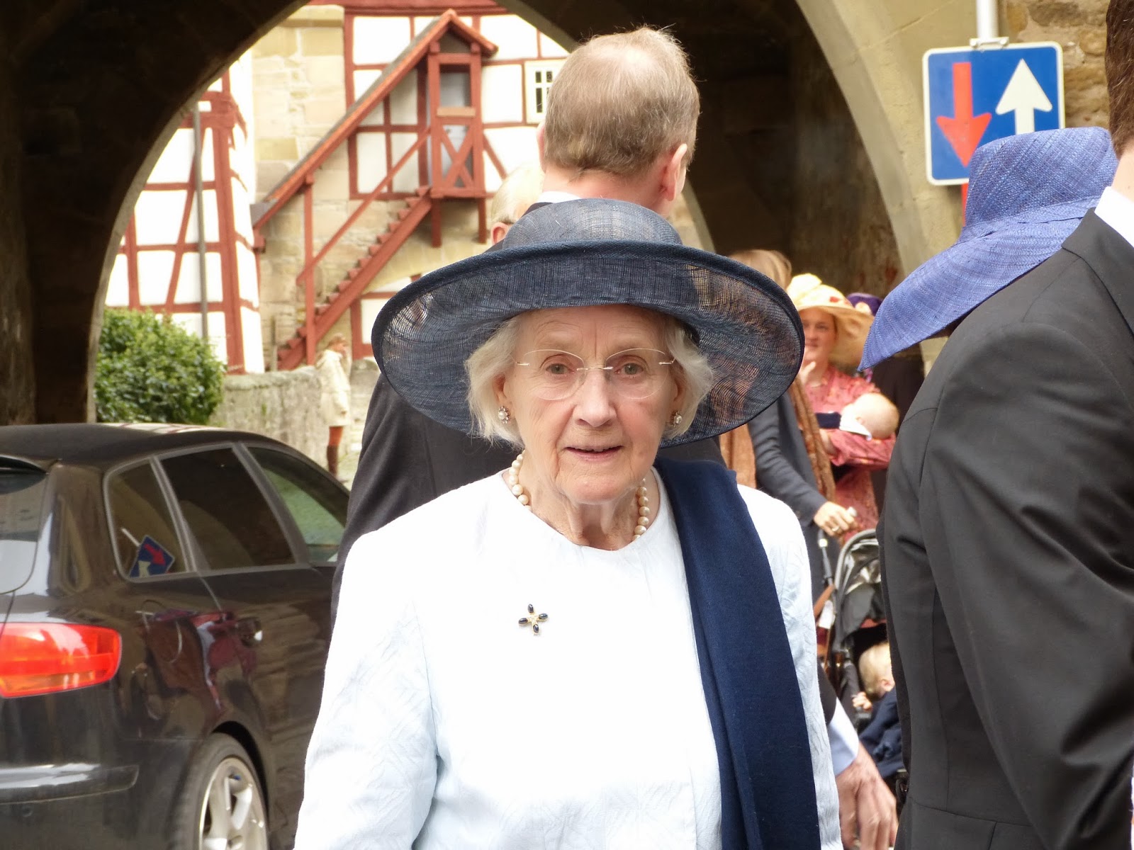 Royal Musings: The Reuss-Castell-Castell nuptials