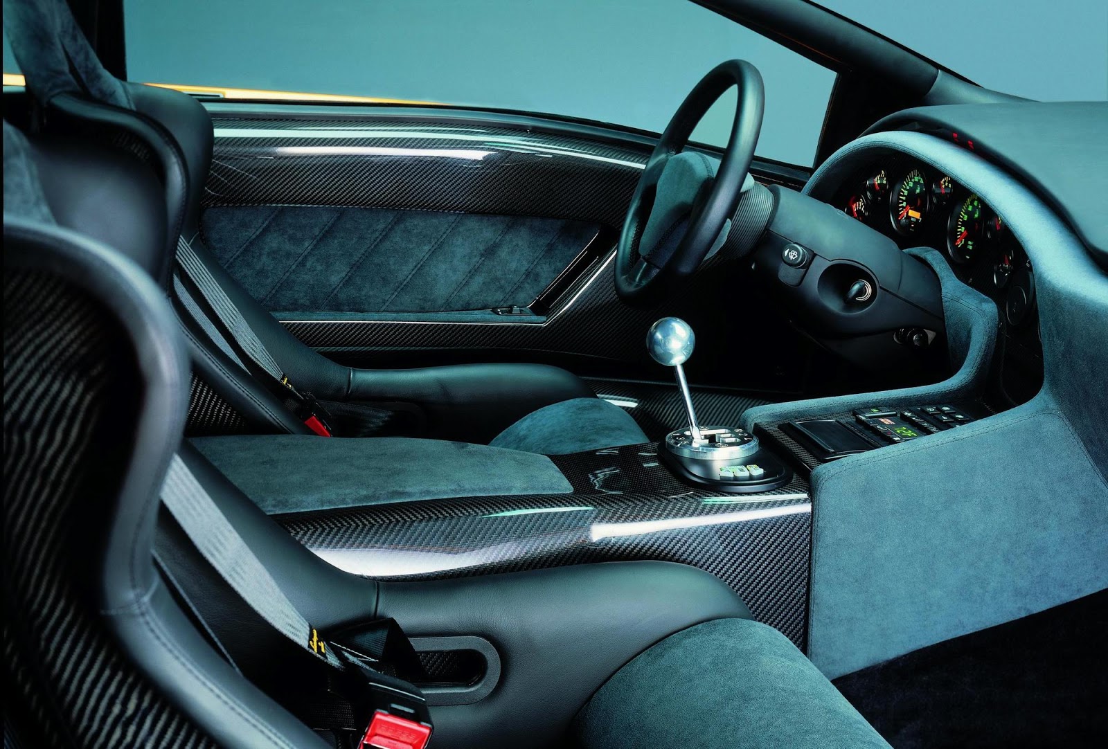 Lamborghini Diablo GT - Oriented models of different every aspect of ...