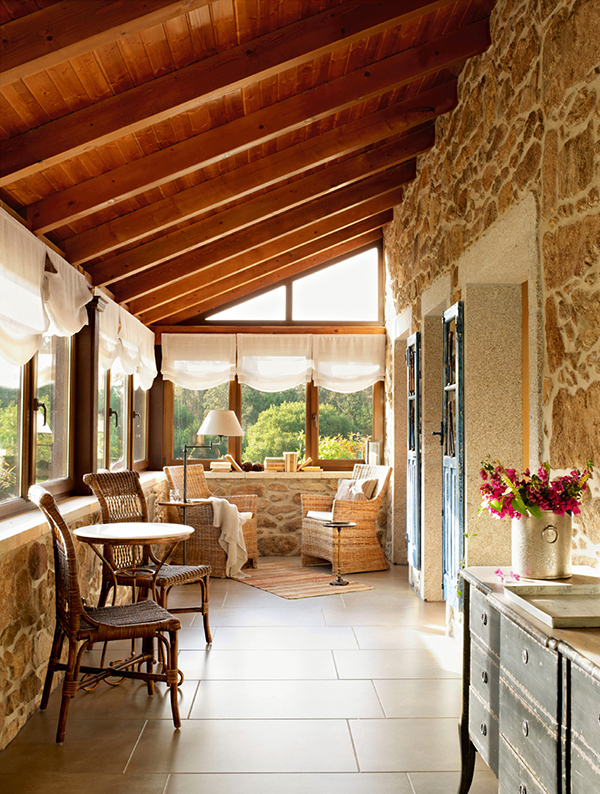 Inspiración de un Hotel Rústico Revelando la Auténtica Belleza de España.