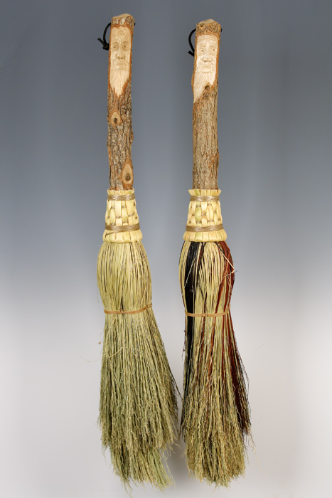 MAKING A CLEAN SWEEP: Wedding Brooms and Handfasting Besoms