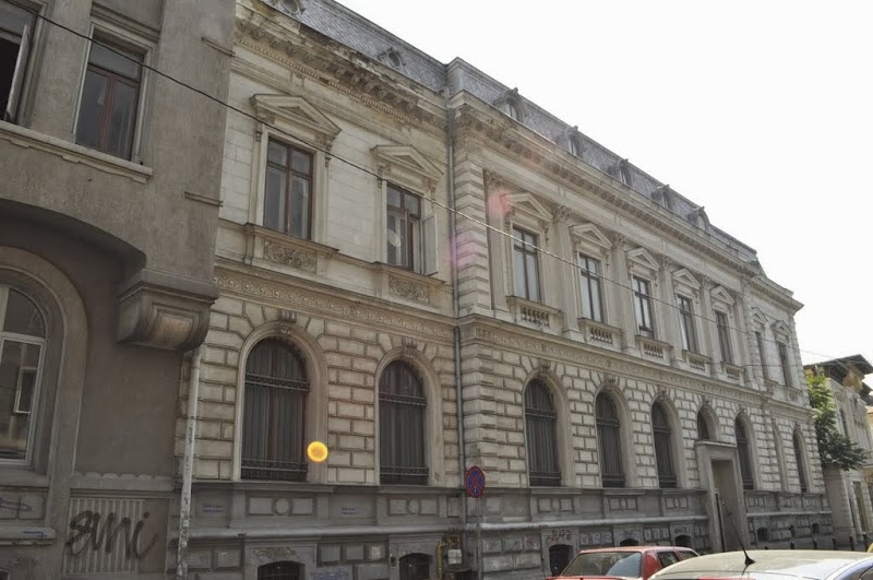 Turist în București: Strada Doamnei - Centrul Vechi - Bucuresti