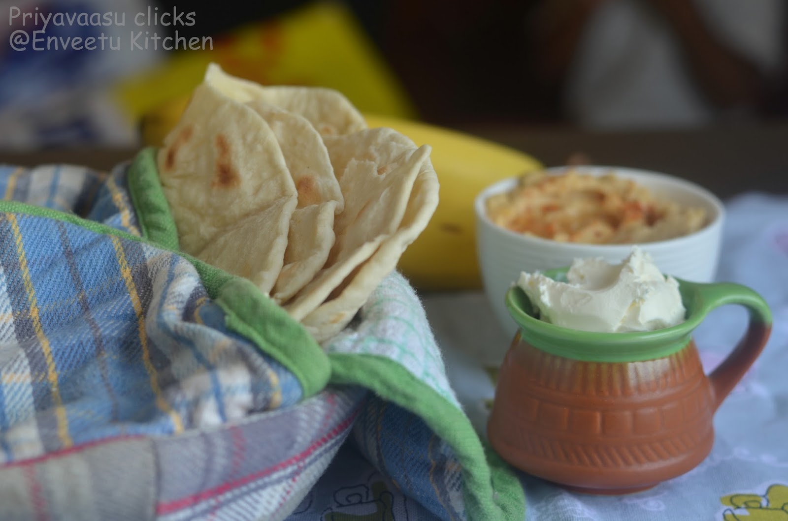 Jordanian Shrak Bread - I camp in my kitchen