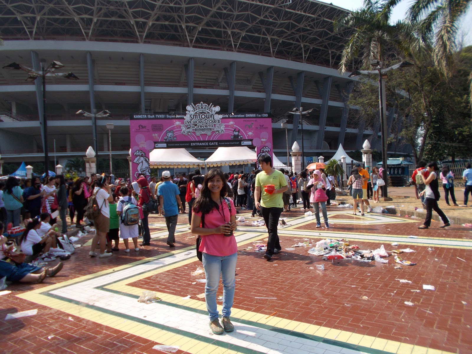 Monster Daily blog: SM Town Concert in Jakarta 22/9/12