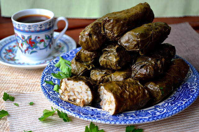 The Cutlery Chronicles: RECIPE: Vegetarian vine leaf dolma stuffed with ...