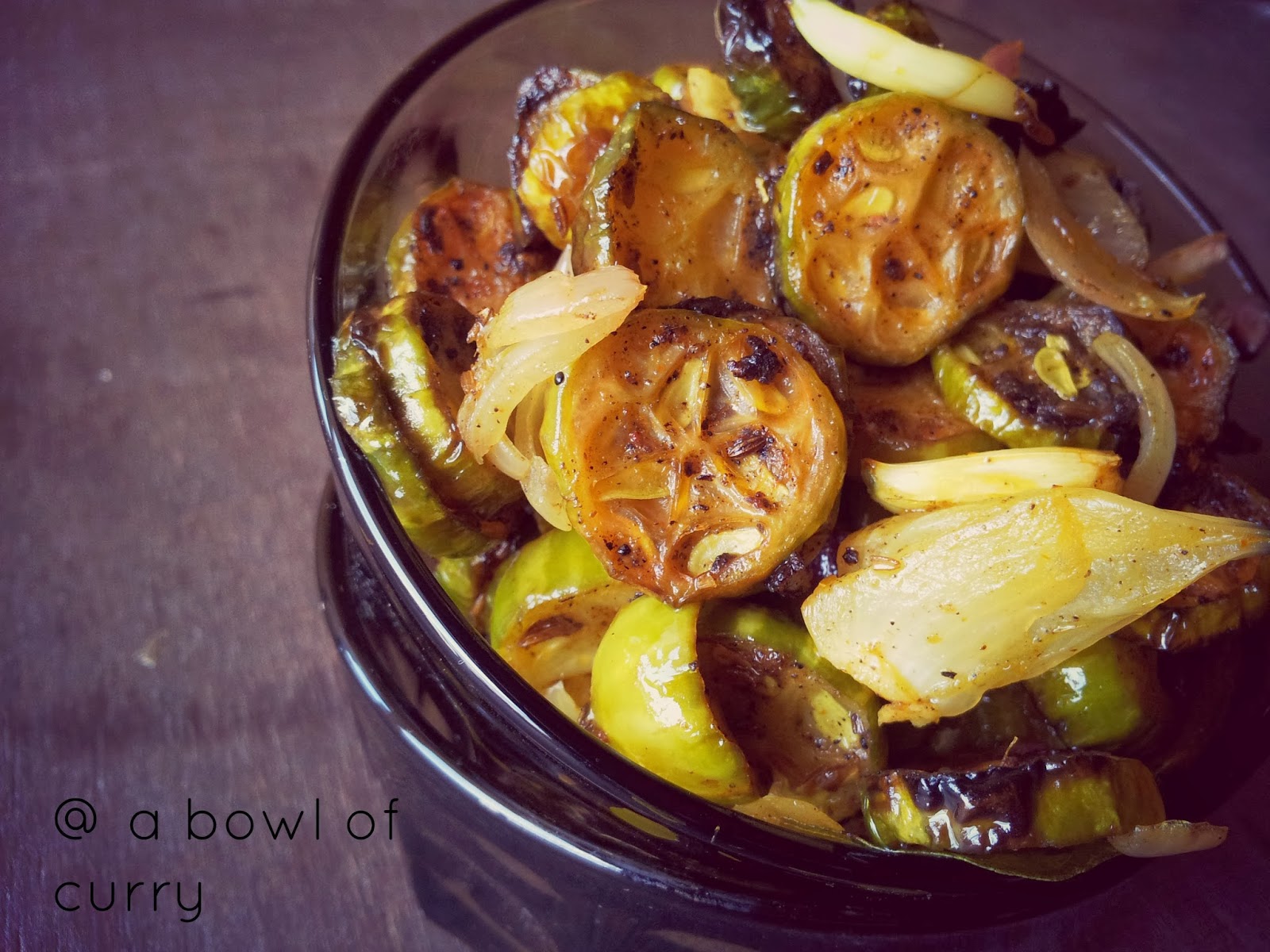 A Bowl Of Curry: Kovakka Pepper Poriyal /(Tindora/Ivy gourd)