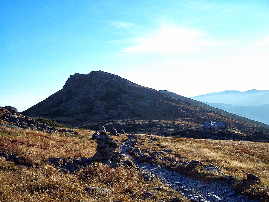 Hiking in the White Mountains: Sunset in the Presi's: Monroe and ...