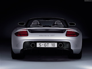 MEDDY GURU: OF CARS WITH CUTE ASSES