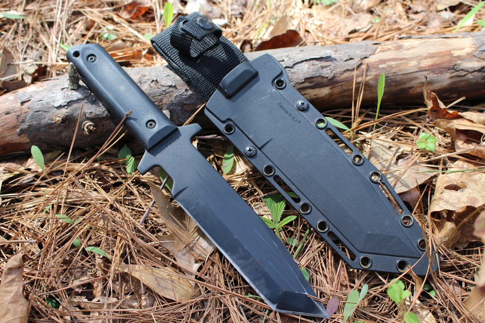 Jake Makes: Knife Review: The Cold Steel G.I. Tanto