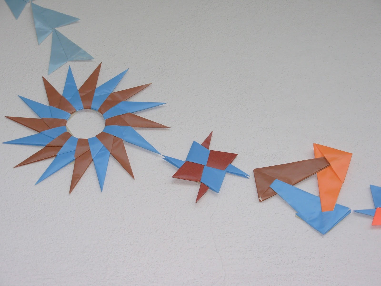 OrigamiAna: "Ciclo 33" Origami Mural