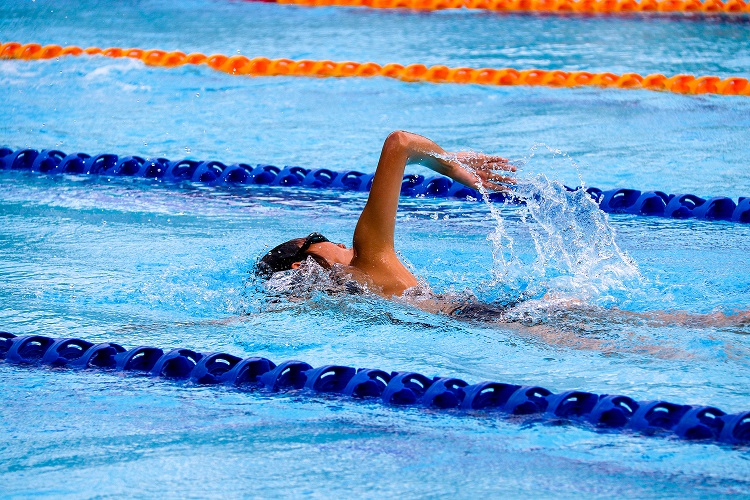Swimming Teaching: How To Swim Freestyle For Beginners: 4 Myths