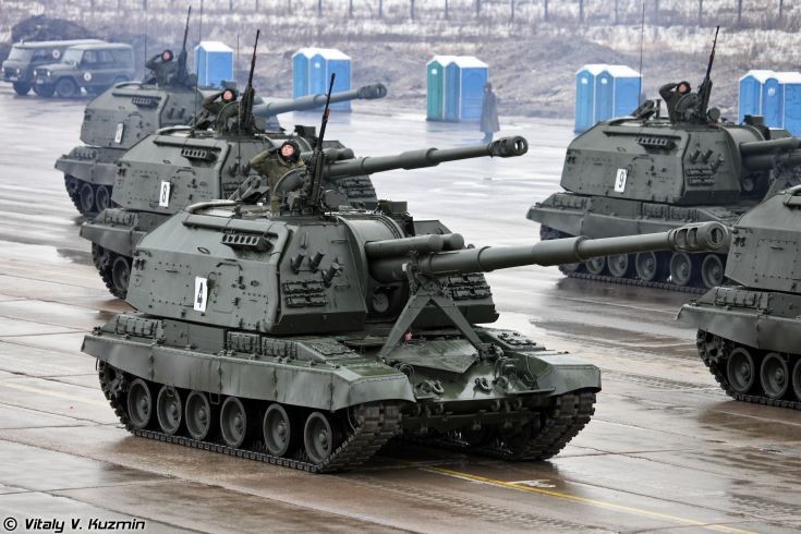 Defensa y Armas: SPH: 2S19 MSTA-S (URSS/Rusia)