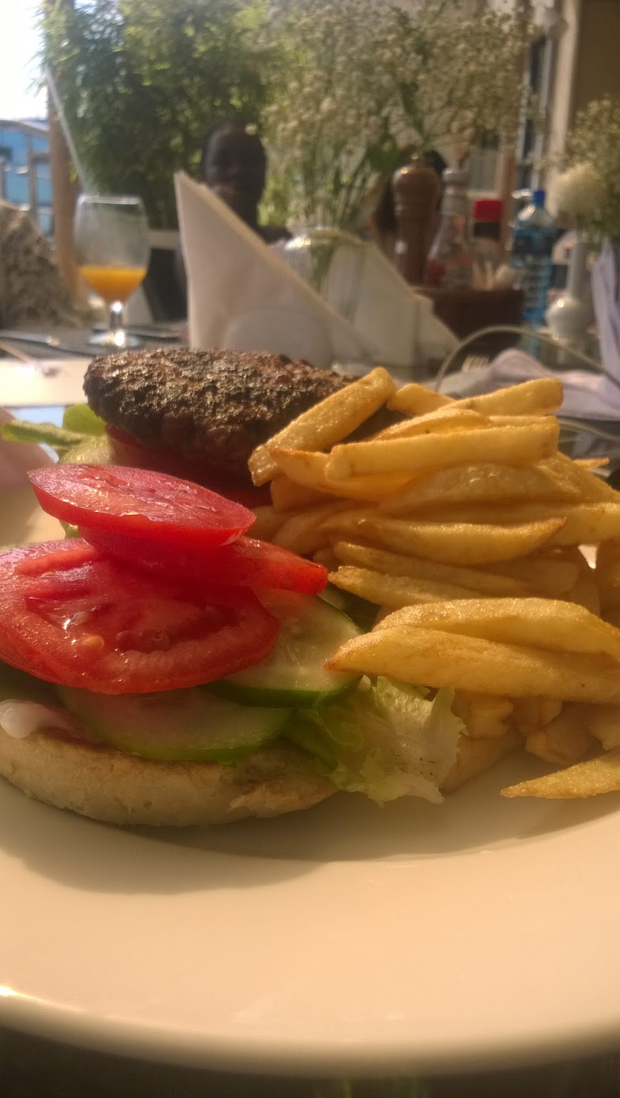 LA MAISON ROYALE - RESTAURANT REVIEW