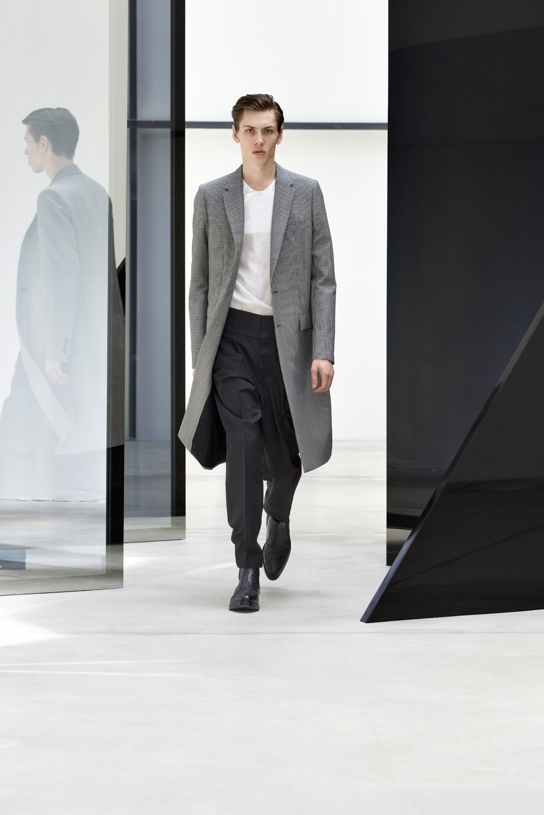 Male Model Otaku: Sebastian Ahman: Spring/Summer 2014 Runway 【Paris~NY】