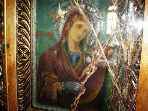 Η ΘΑΥΜΑΤΟΥΡΓΗ ΕΙΚΟΝΑ ΤΗΣ ΠΑΝΑΓΙΑΣ ΤΟΥ ΧΑΡΟΥ... ΑΝΘΙΖΟΥΝ ΟΙ ΜΑΡΑΜΕΝΟΙ ...