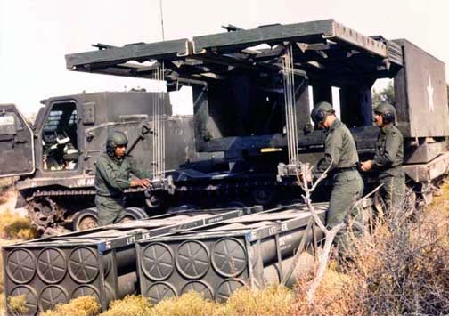 វិទ្យាសាស្រ្តយោធាកម្ពុជា: Minelayer mine dispenser