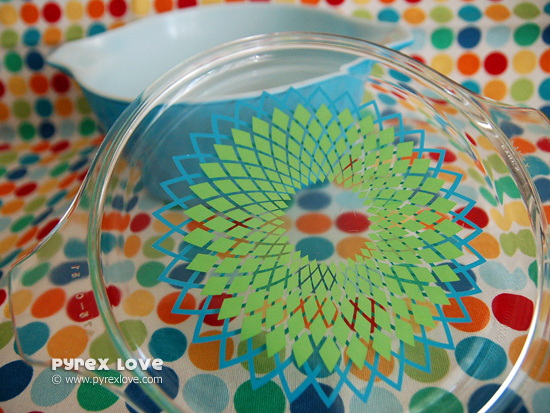 Pyrex patterns: Spirograph pyrex