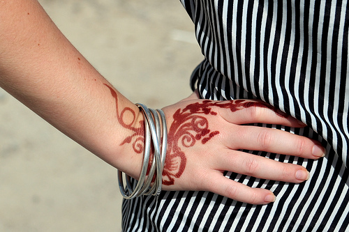 HENNA DESIGNS: Red Henna Photos 202