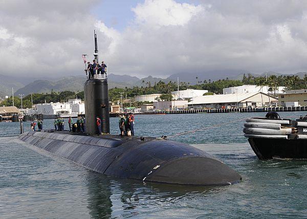US submarine, warship in PHL for visit « Read more
