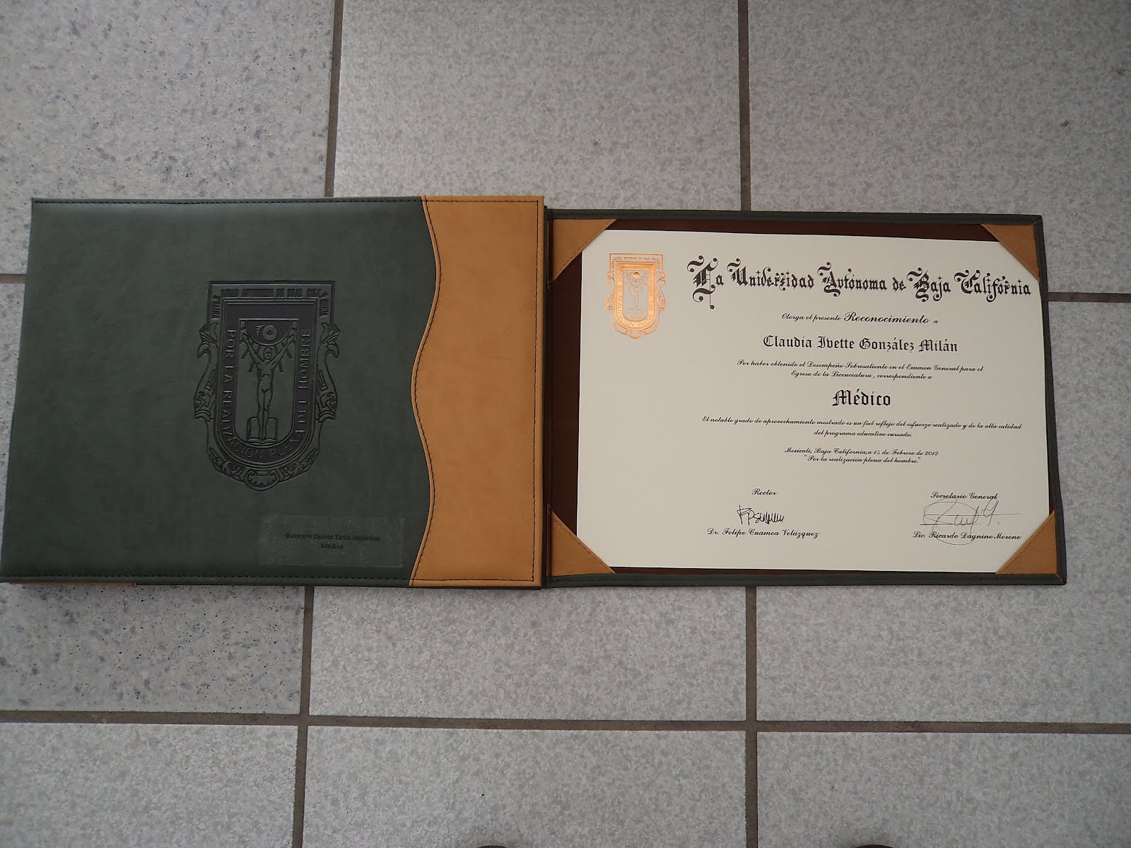 Egresados Medicina Tijuana: DIPLOMA MERITORIO EGEL CENEVAL