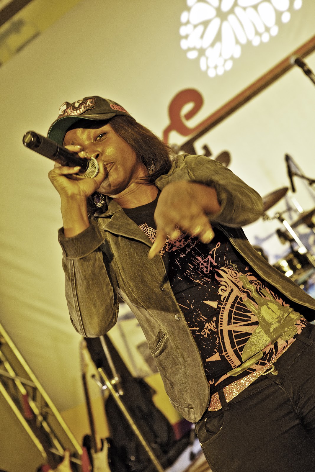 GONG TV: GonG Photography covers D'Beat album launch