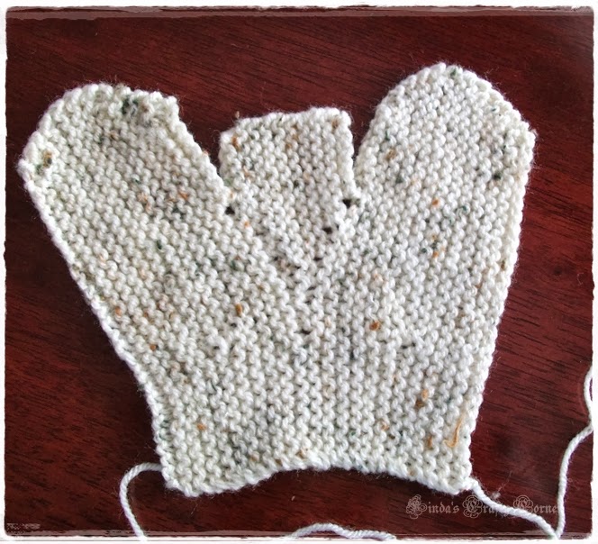 .Linda's Crafty Corner: Side to Side Mittens