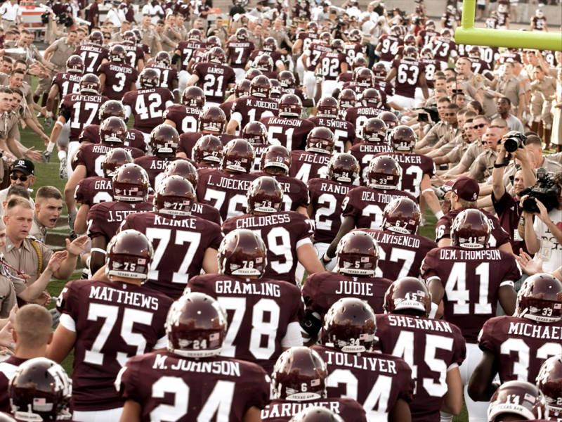 Your Merry Mailbox: What We Love Wednesday: Aggie Football