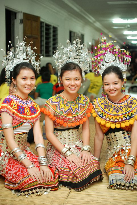 Twin Angels Getaway: Iban (Sea Dayak) - from Head to Toe