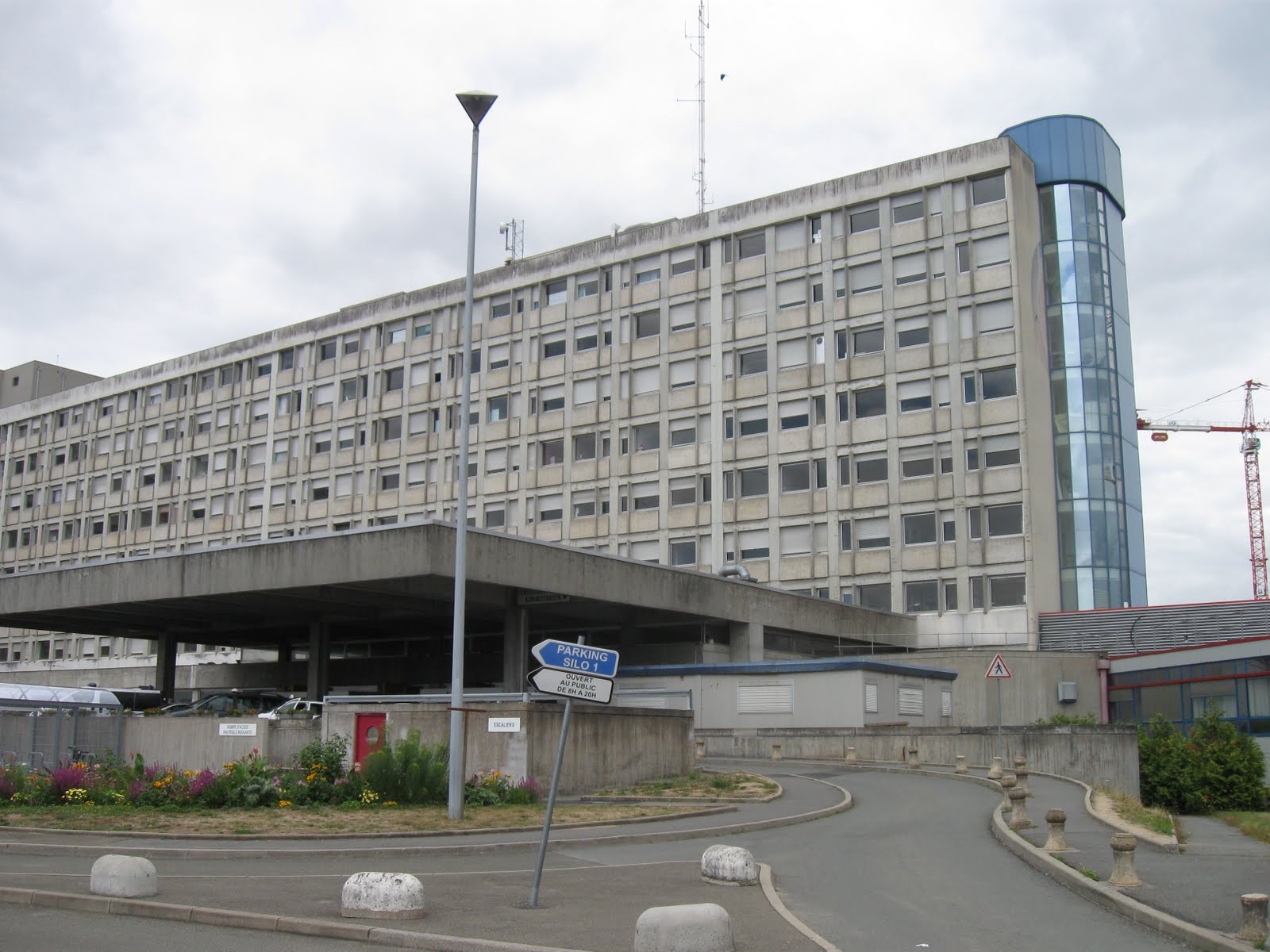 "La Vie Hospitalière" est dédié à Lucienne VANCLOOSTER: Le Centre ...