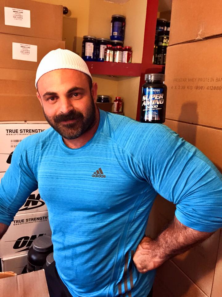 Muscle Lover: Bodybuilders with their clothes on