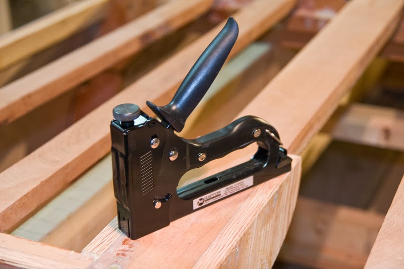 Michael's Boatbuilding Blog: Raptor stapler meets transom