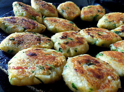 The Sizzling Pan: "Appetizers"- Vegetable Tikki