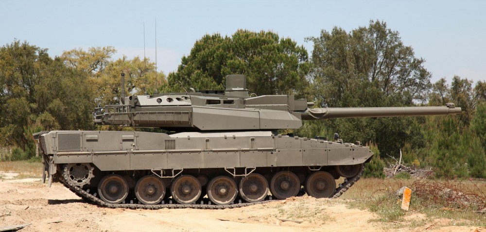 DEFENSE STUDIES: Euro Main Battle Tanks Unveils by KMW and Nexter