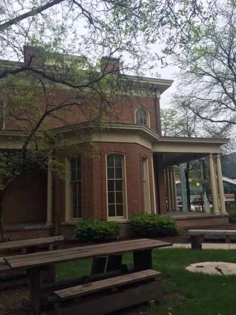 The Secret Victorianist: Nineteenth-Century Settlement Houses - Jane ...