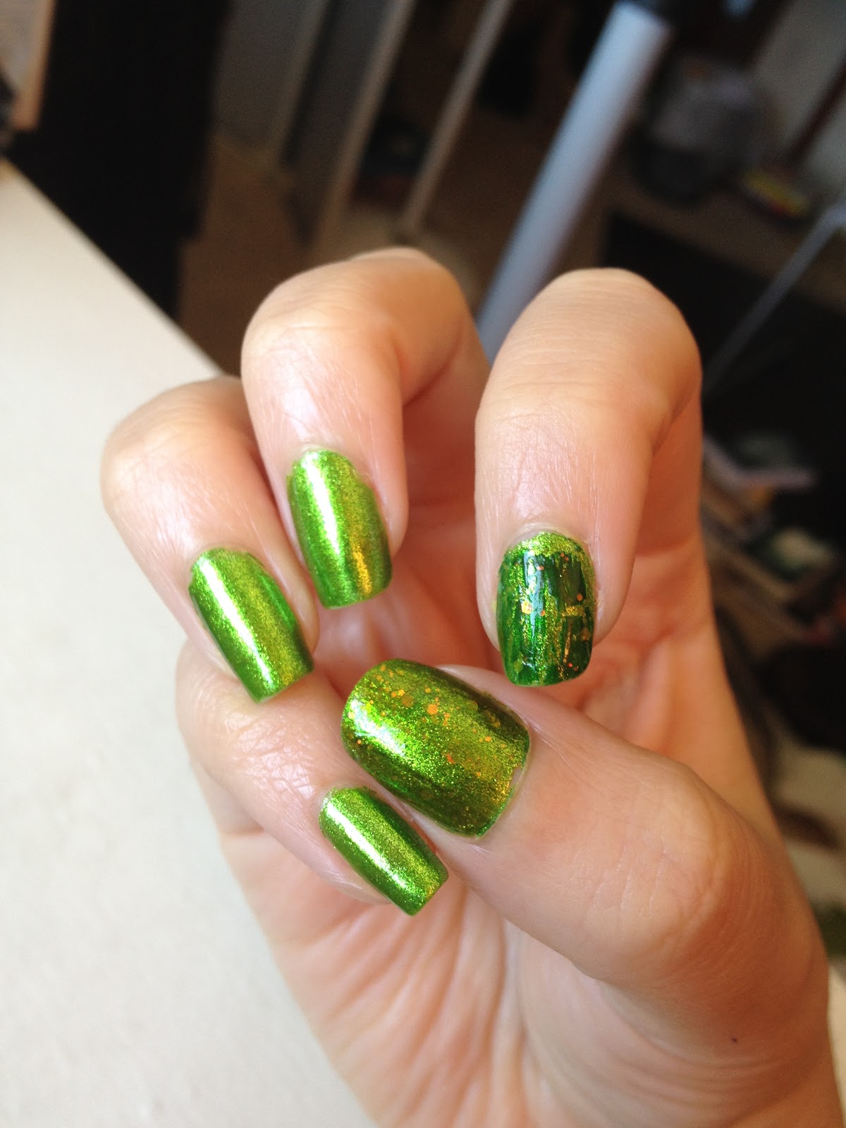 Beauty Misanthropic: Apocalyptic Nails - Kleancolor Metallic Green ...
