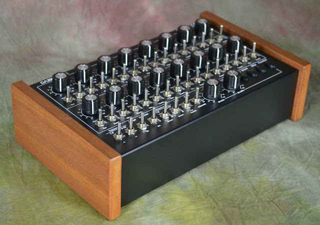 MATRIXSYNTH: Doepfer Dark Time Analog Step Sequencer Synthesizer C/V ...
