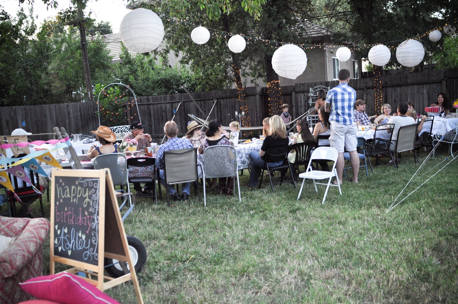 Domestic Fashionista: Country Backyard Birthday Party