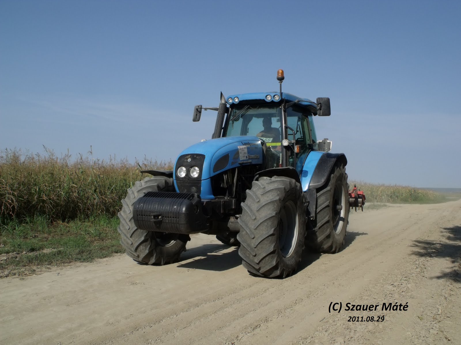 ..Mezőgépek..: Lazítózás Landini Landpower 165