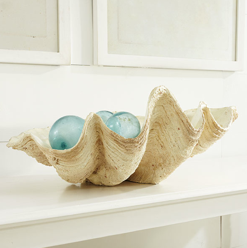 Everything Coastal: 12 Inspired Clam Shell Ideas