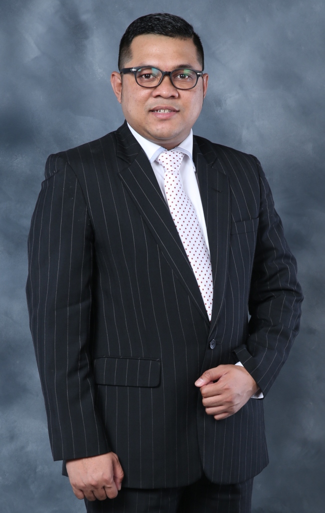 Lesmana Sikumbang and Associates: Angga Busra Lesmana