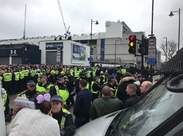 Football Hooligan Pictures: 2017