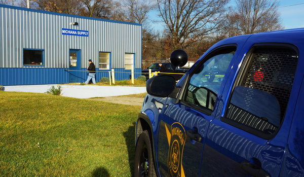Héroe es asesinado de un balazo cuando defendía a un perro que estaba ...