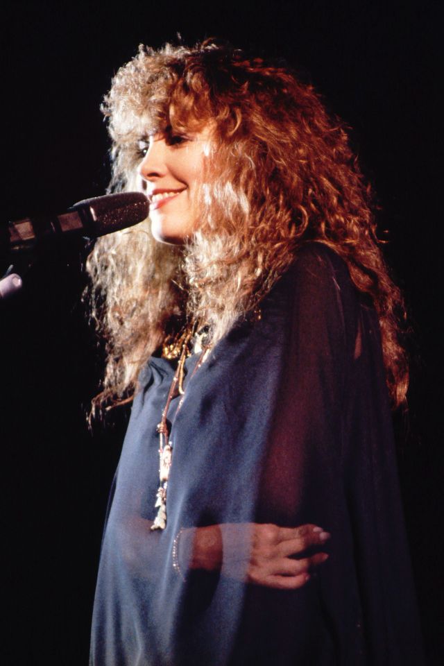 40 Candid Color Photographs Capture A Young And Beautiful Stevie Nicks On The Stage In The 1970s