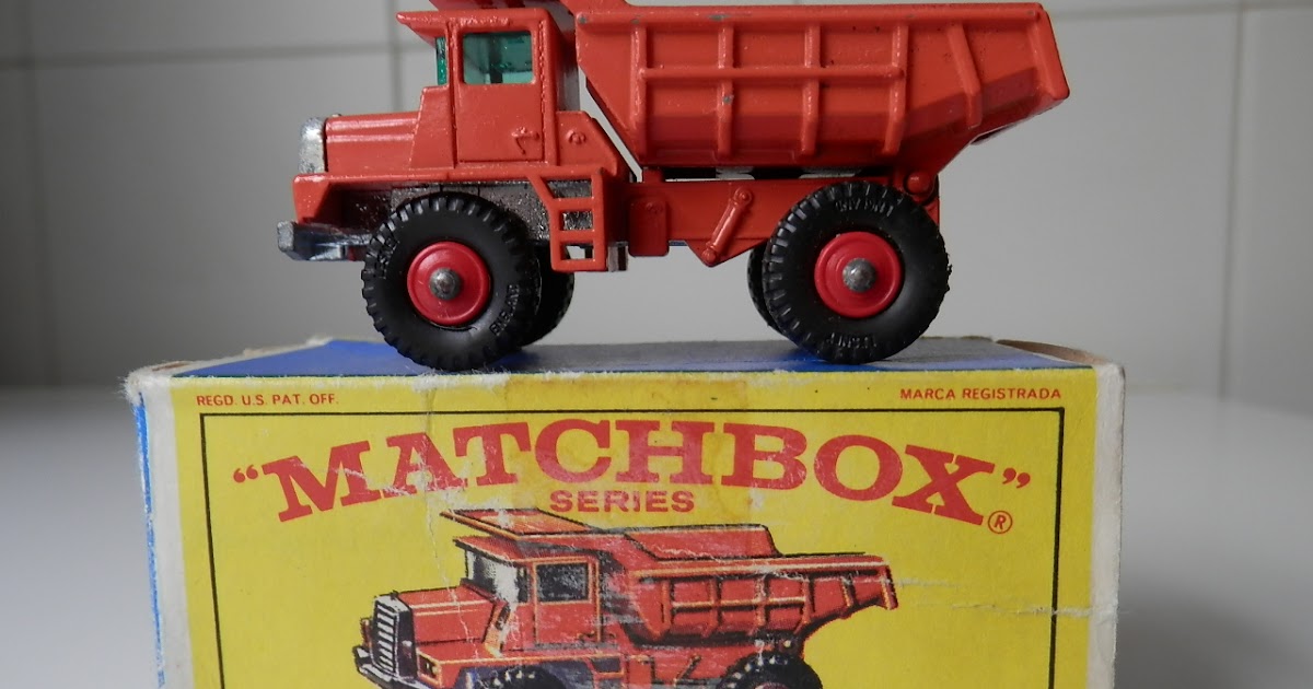 EDUARDO ASCANIO MIS MATCHBOX: Nº. 28 REGULAR, MACK DUMP TRUCK.