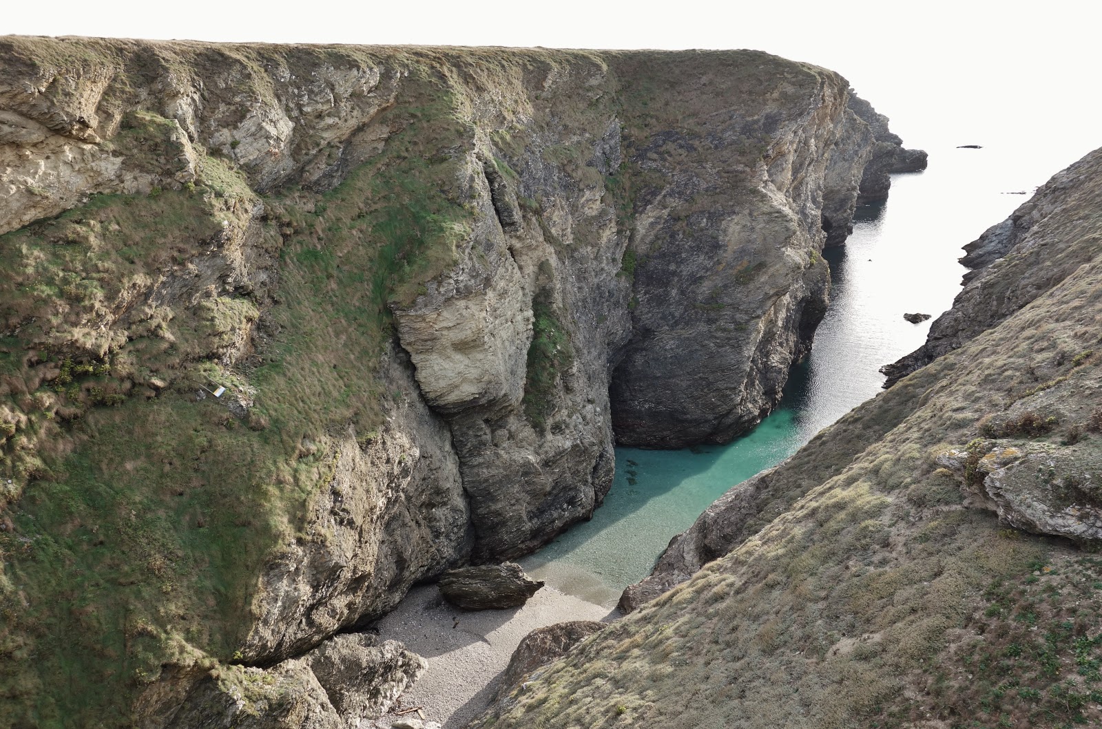 Libre-Altitude: Tour de Belle Île en Mer par le GR340...