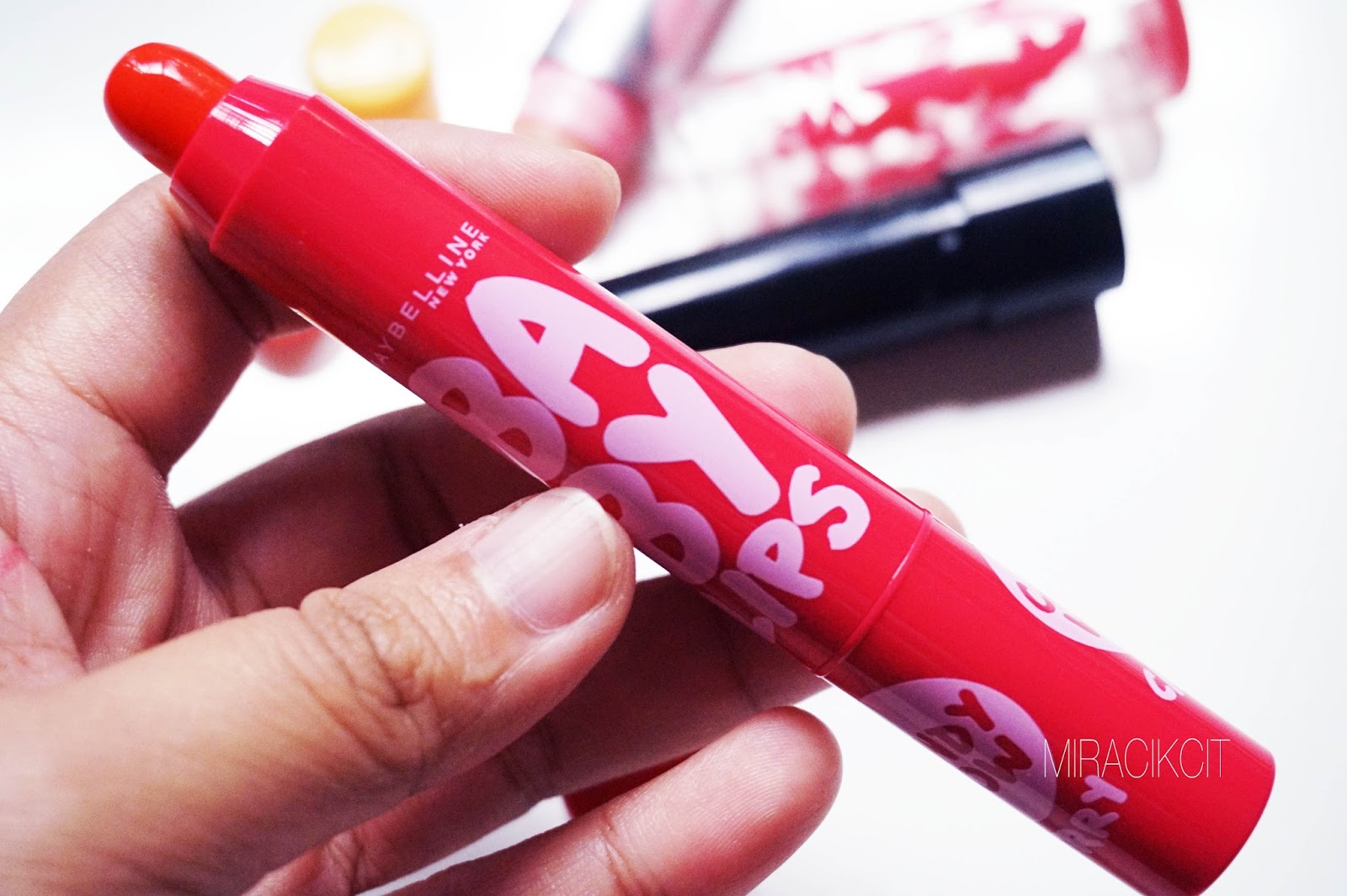 REVIEW THE NEW BABY LIPS CANDY WOW MY BABY LIPS COLLECTION Miracikcit review-the-new-baby-lips-candy-wow-my-baby-lips-collection-miracikcit