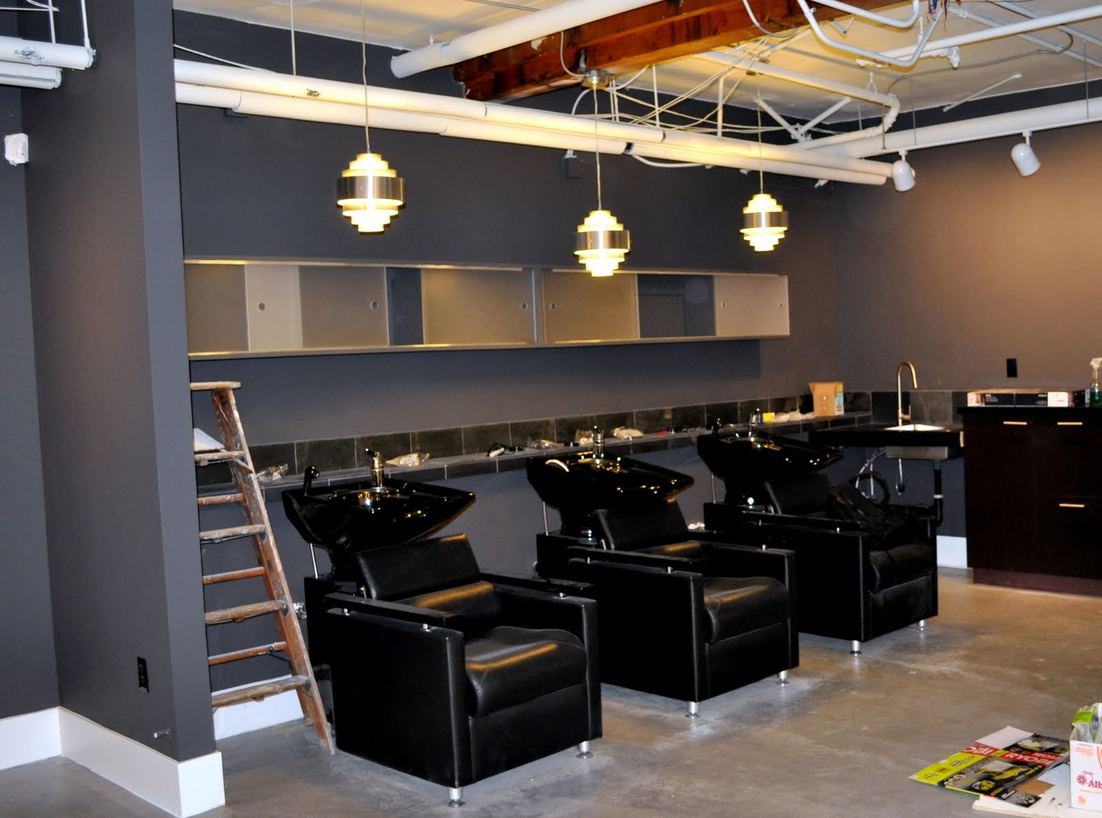 au salon: Updates from the new space!